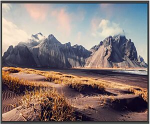 Maxhub ND65CMA 65" 4k Commercial Display price in Dubai, Abu Dhabi and UAE.